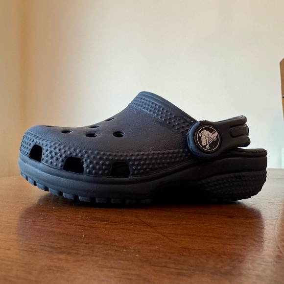 CROCS | Shoes | Crocs Kids Classic Clog Toddler C7 Navy Blue | Poshmark